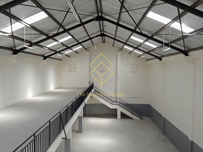 8300-sqf godown in Mlolongo - The Manis Real Estate